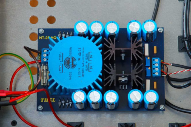 HifiBerry streamer in a classic audio case | HiFiBerry