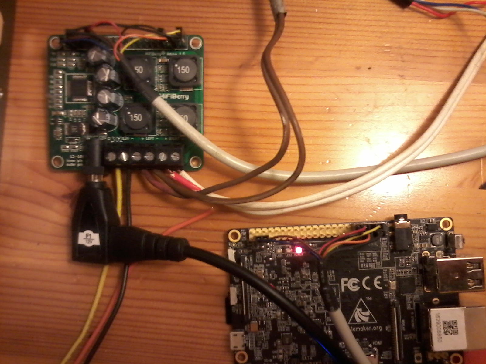 Use the HiFiBerry Amp+ with a BananaPro | HiFiBerry